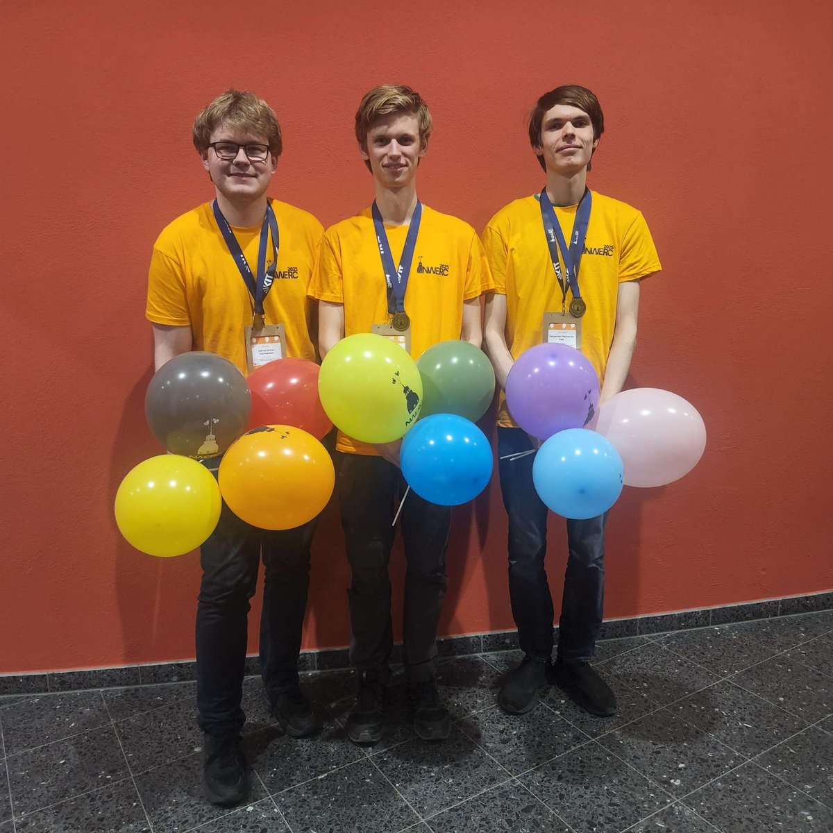 AU students secure 3rd place at NWERC 2025