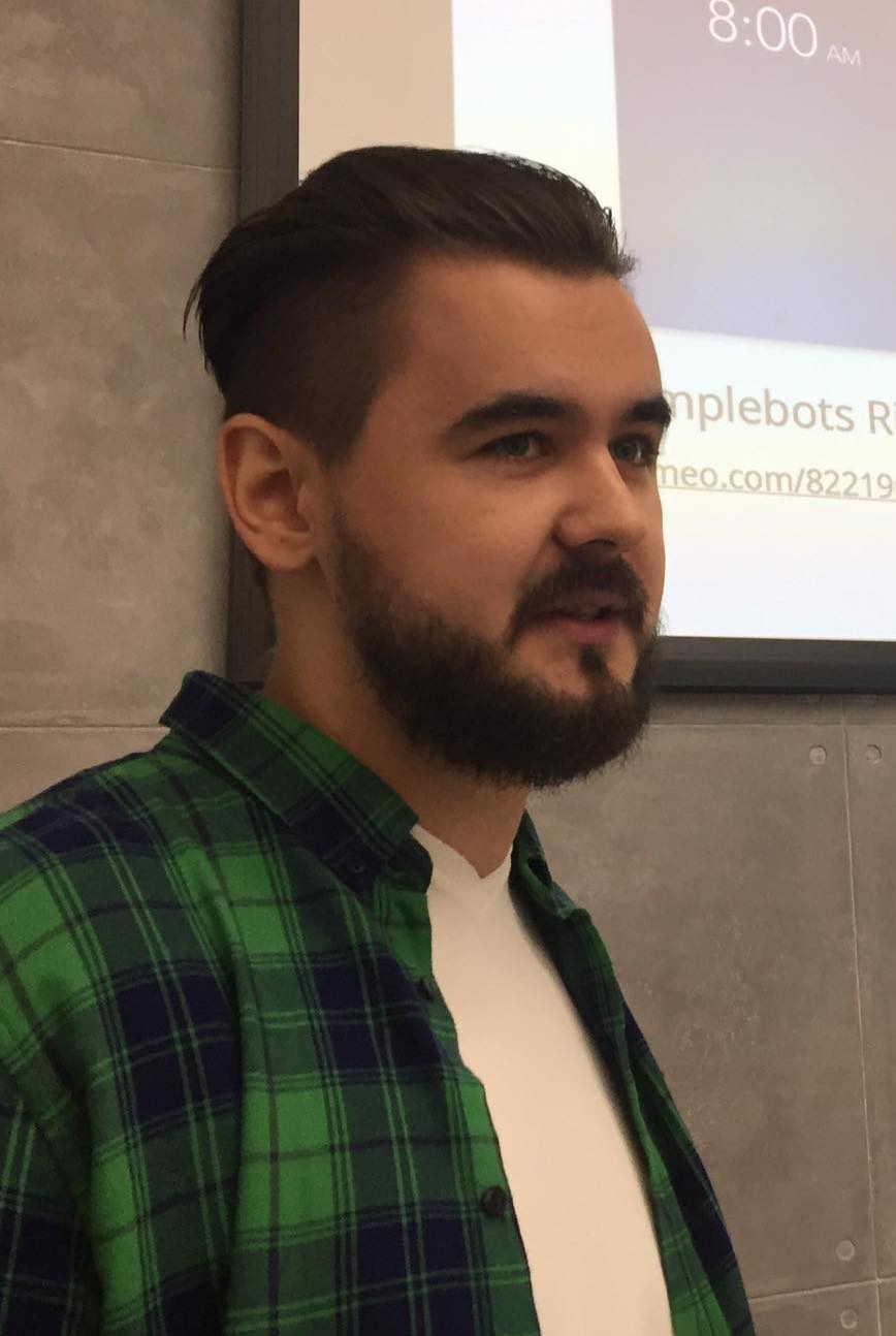 Pavel Manakhov's PhD defence of "3D UI Placement for Interaction on the Go"